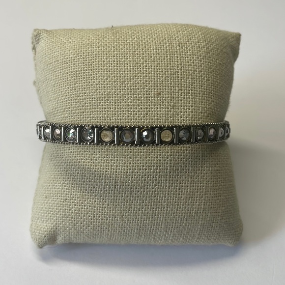 Sorrelli | Jewelry | Sorrelli Pastel Bangle Bracelet | Poshmark